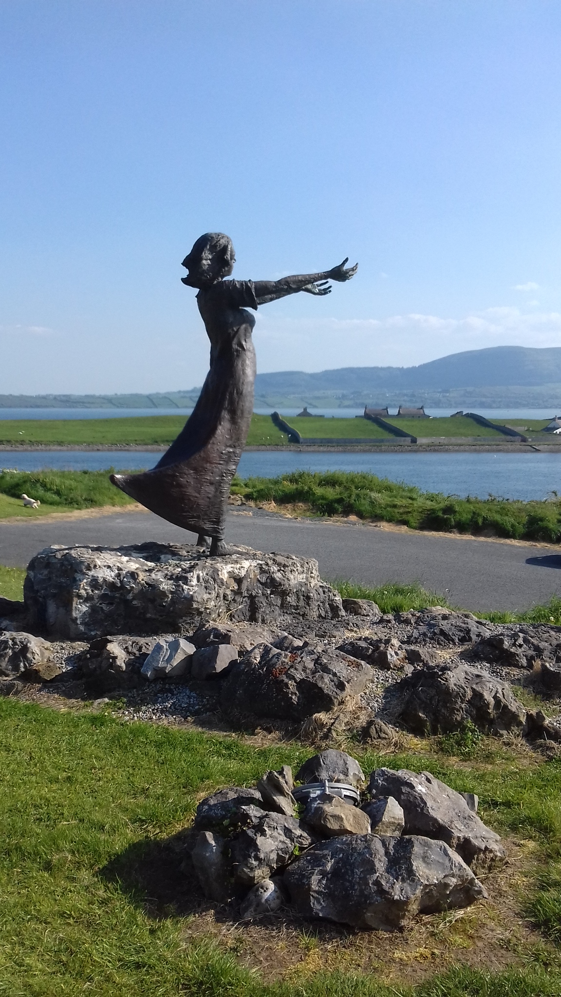 Sligo Bay to Bundoran – rnli coastal cycle ride